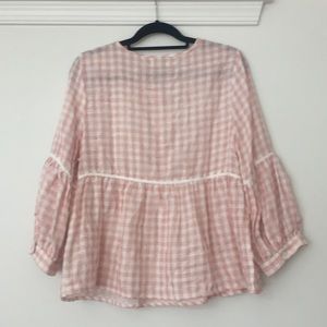 Max Studio | Tops | Cute Light Pink Top Never Worn | Poshmark